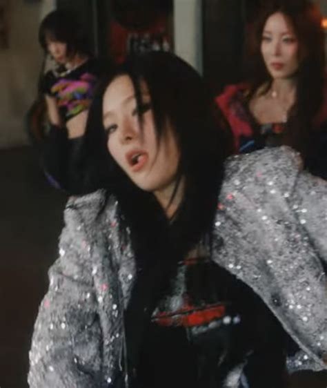 Pin By B On Rv Seulgi Kpop Girls Kpop Girl Groups