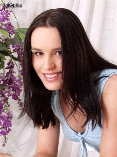 Brunette Babe Playing With Vibrator Porn Pictures Xxx Photos Sex Images Pictoa