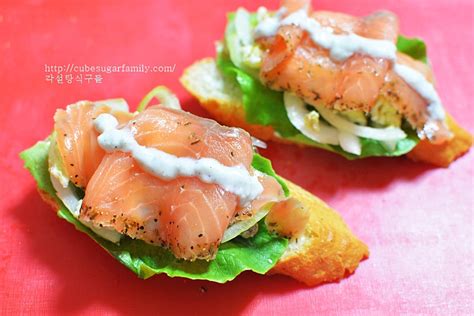 훈제연어샌드위치 만들기