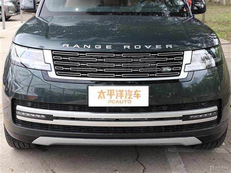 揽胜车头外观图片揽胜 2023款 30 L6 400ps 典范加长版7282097太平洋汽车网