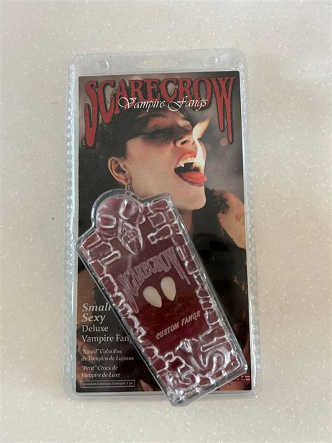 [미개봉] 전문분장 뱀파이어 당근 중고거래