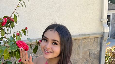 Valarie Ruvalcaba Foto Colormusic