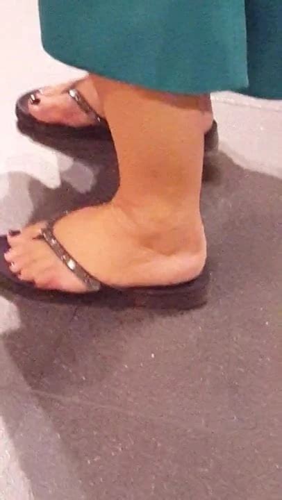 Free Milf Feet Porn Videos Xhamster