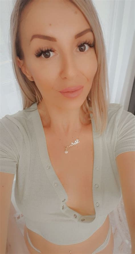 Hot 69 Milf ️ Live Cams Skype Teams Discord And Telegram