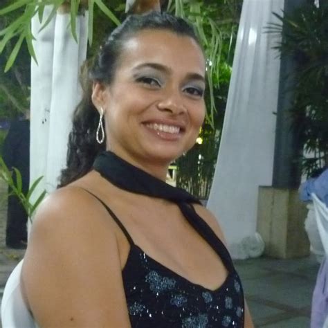 Danielle Pinto Coelho Youtube