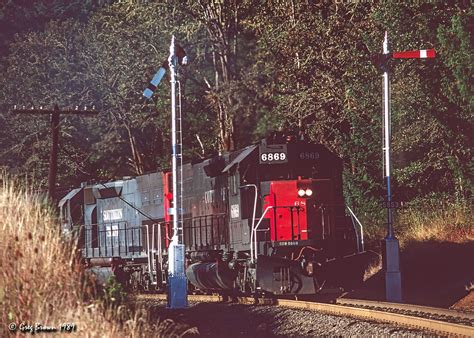 Ssw And Semaphores A Recently Rebuilt Sd45t 2 Splits A Pai Flickr