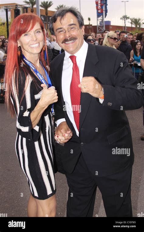 Dan Harkins And Wife At The World Premiere Of X Men Origins Wolverine At Harkins Theaters