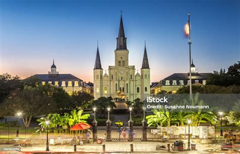 뉴 올 리 언 즈 라 석양에 세인트 루이스 대성당 뉴올리언스에 대한 스톡 사진 및 기타 이미지 뉴올리언스 정형원 25 센트 Istock