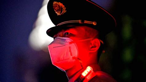 АНУ ын Нью Йорк хотод хоёр хүнийг Хятадын цагдаагийн байгууллагын салбарыг нууцаар ажиллуулсан