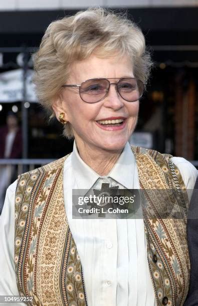 803 Diana Douglas Fotos Und Hochauflösende Bilder Getty Images
