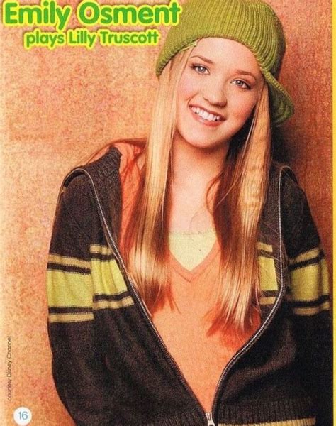 Pin By Michael Garaffa On Emily Osment Emily Osment Tv Shows Hot