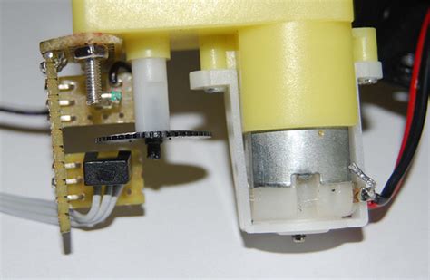 Como Hacer Un Encoder óptico Usando Partes De Un Mouse Mecánico