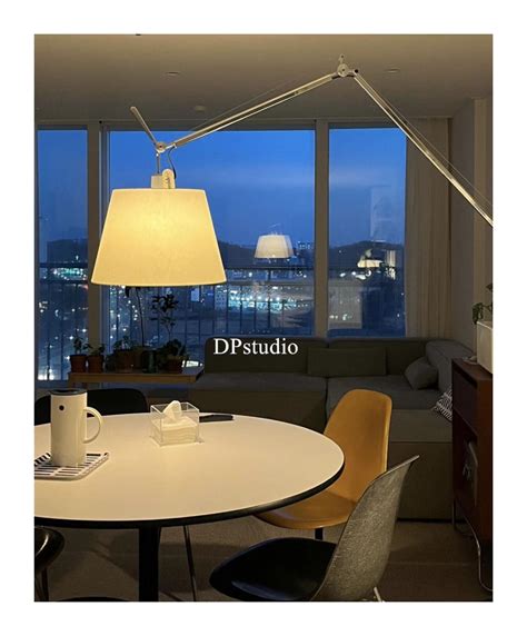 장스탠드 해외 장스탠드 플로어 조명 램프 각도조절 거실 침실 인테리어 오늘의집 쇼핑