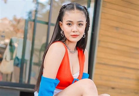 ชาวเหนือทึ่ง ลำไย ไหทองคำ ร้องเพลง ไว้ใจ๋ได้กา ครึ่งวัน ครึ่งล้าน สำเนียงเป๊ะสุด คลิป