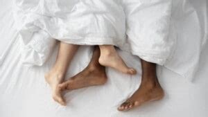 Simultaneous Orgasm 6 Tips For Couples To Experience Together Healthtost