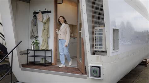 Blade Made Transforms Former Wind Turbine Into Tiny House