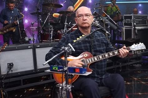 Herbert Vianna é Internado No Rio De Janeiro Com Pneumonia