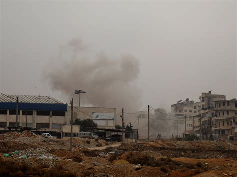 قتيلة وجرحى بقصف قوات النظام على بلدتين في إدلب وحلب أخبار الجزيرة نت