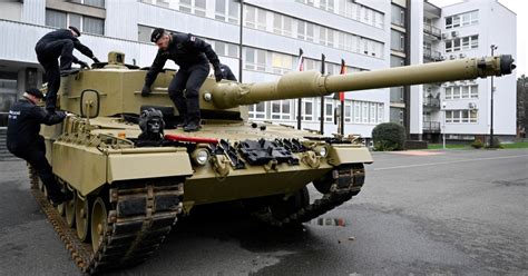 Германия се съгласи да предаде танкове на Украйна САЩ обмислят да изпратят свои