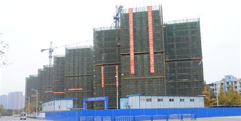 热烈祝贺西南交通大学小高层学生公寓工程主体封顶 集团新闻 四川建安建设工程集团有限公司