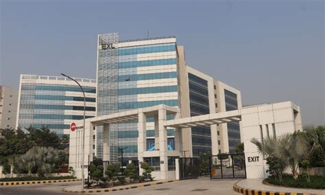 Nsl Techzone It Sez Tower 1 Nsl Infratech