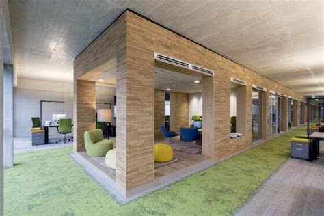 Codecentric Solingen Referenzen Netzwerk Boden