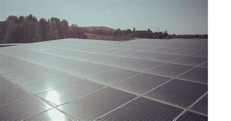A Complete Guide On Solar Powered Security Cameras And Systems Swann