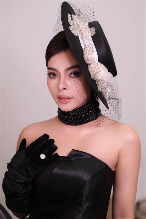 គួរយកគម្រូតាម មង្គលការរបស់ ចម្រើន សុភ័ក្ត្រ មានបញ្ចូលល្បែងប្រជាប្រិយខ្មែរ មានវីដេអូ