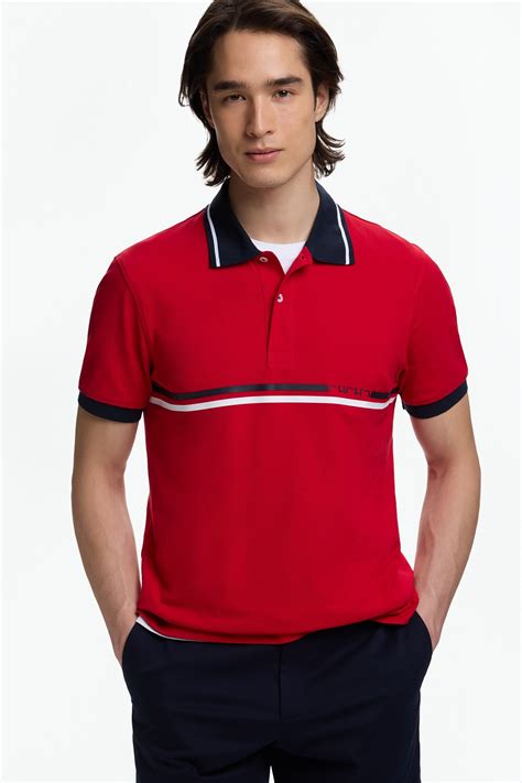 Polo De Piqué Estampado Banda Ch Red Ch Carolina Herrera Estados Unidos