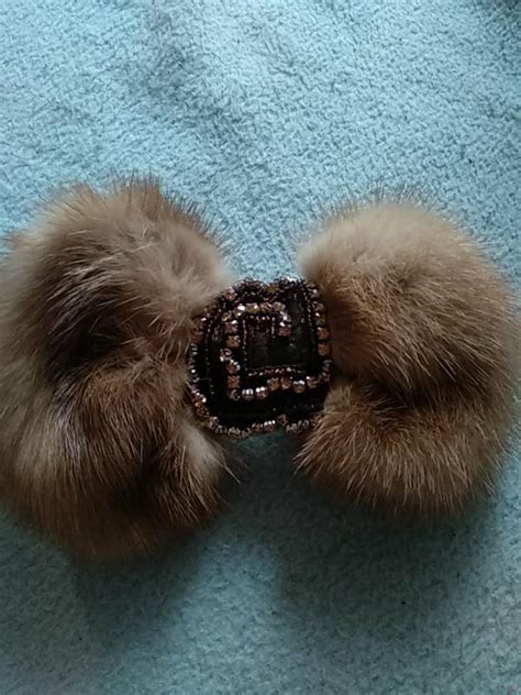 Заколка бант норка — цена 600 грн в каталоге Другие аксессуары Купить аксессуары по доступной