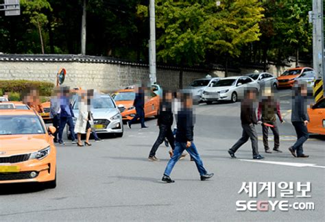 김기자의 현장 식당 앞 도로는 내꺼 싸움 으로 번지는 주차 시비 네이트 뉴스