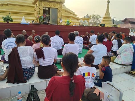 ပိုင်ကျုံမြို့ ရွှေတိဂုံပုံတူ အနှိုင်းမဲ့ဆုပန်ပြည့်စေတီတော်မြတ်ကြီး၌ အသံမစဲ မဟာပဋ္ဌာန်း ရွတ်ဖတ