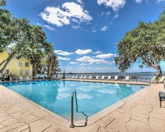 16 Best Hotels In Mount Dora Hotels From 94 Night Kayak