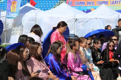 “Надад бидэнд хэлэх үг байна” залуусын хэлэлцүүлгийг зохион байгууллаа