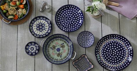 여성들의 소확행 왜 폴란드그릇은 테이블 위의 예술품으로 불릴까