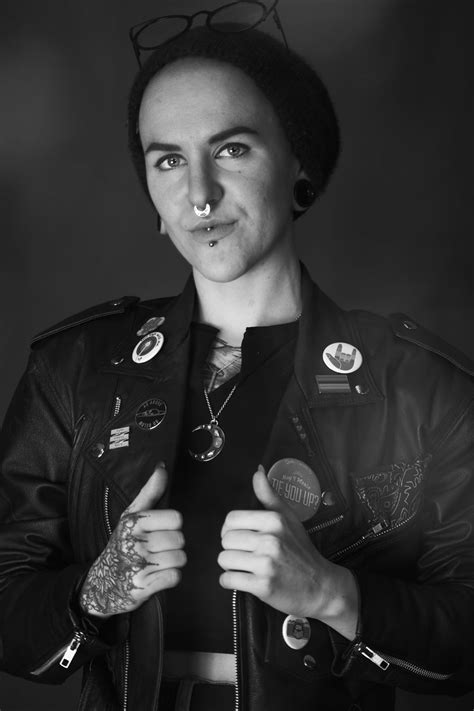 Penelope Millheads Barbershop