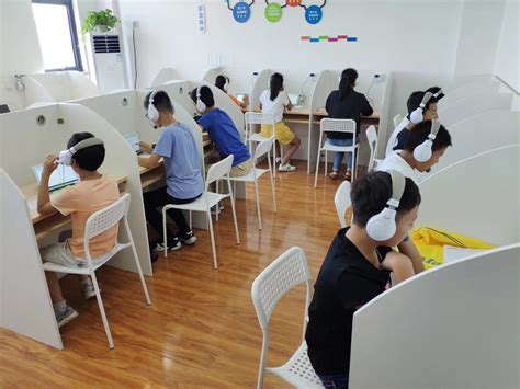 Ai智能学习系统 Ai教育加盟 人工智能教育加盟 优鸿教育