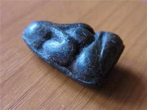 พระปิดตาผงคลบุกรักเก่า ไม่ทราบที่ พระเครื่อง พระแท้ Webpra เว็บ พระ คอม