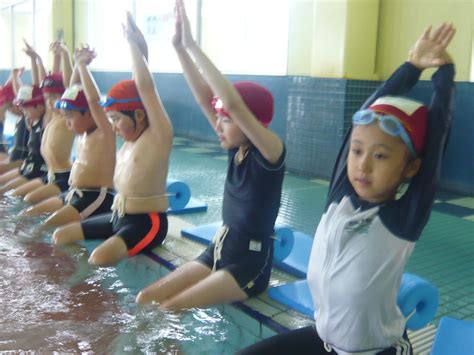動水泳指導開始～3年生 デイリースナップで見る学びのポイント 岐阜聖徳学園大学附属小学校