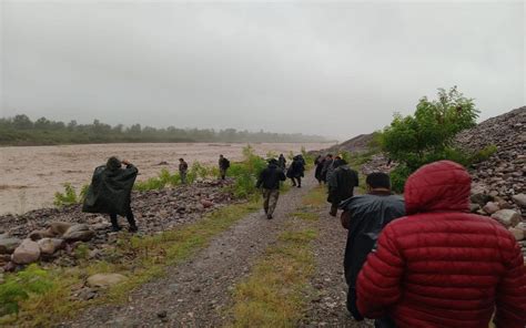 Intensa Búsqueda De Una Niña Que Fue Arrastrada Por El Agua En El Río Grande Radio M Humahuaca