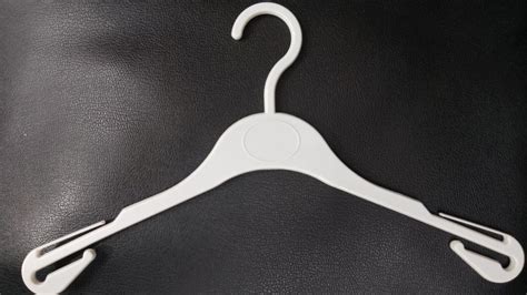 Plastic Hook Hanger Plasticity