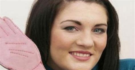 Su Trabajo Es Probar Objetos Sexuales Rosario