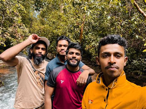 Pathum Sandeepa Thesandeepa • Instagram Photos And Videos