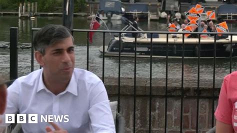 Lib Dems In A Boat Gatecrash Pm Rishi Sunak On Campaign Trail