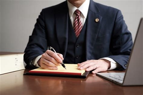 ネットに強い弁護士の探し方と選び方をわかりやすく解説 誹謗中傷弁護士相談Cafe