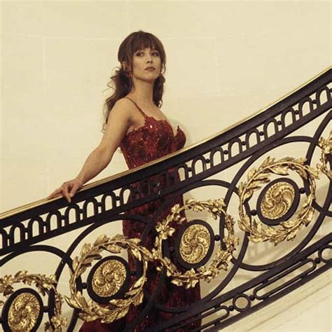 James Bond Girls List Hottest Babes From Bond Movies Page 2