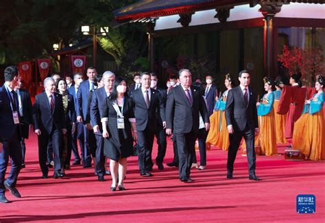 Китай посрещна държавните глави на петте държави в Централна Азия и