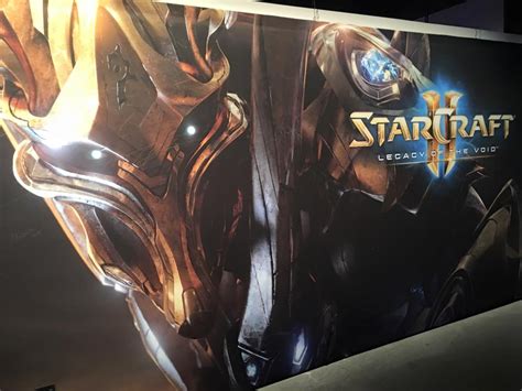 공허의 유산 런칭 행사에 왔습니다 사진 속에 누군가도 함께 Kt롤스터 Rolster Story Facebook