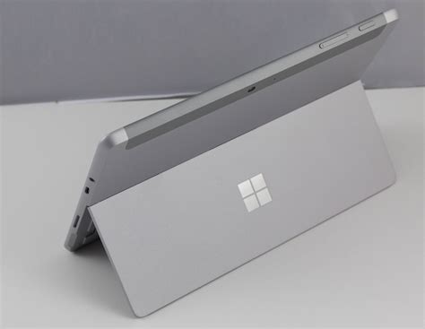 Design And Accessories The Microsoft Surface Go Lte Review Unmatched Mobility