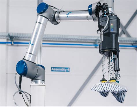 Item Picking Cobot Conveyors And Conveying Equipment Smart Robotics Item Picking Cobot Conveyors And Conveying Equipment Smart Robotics